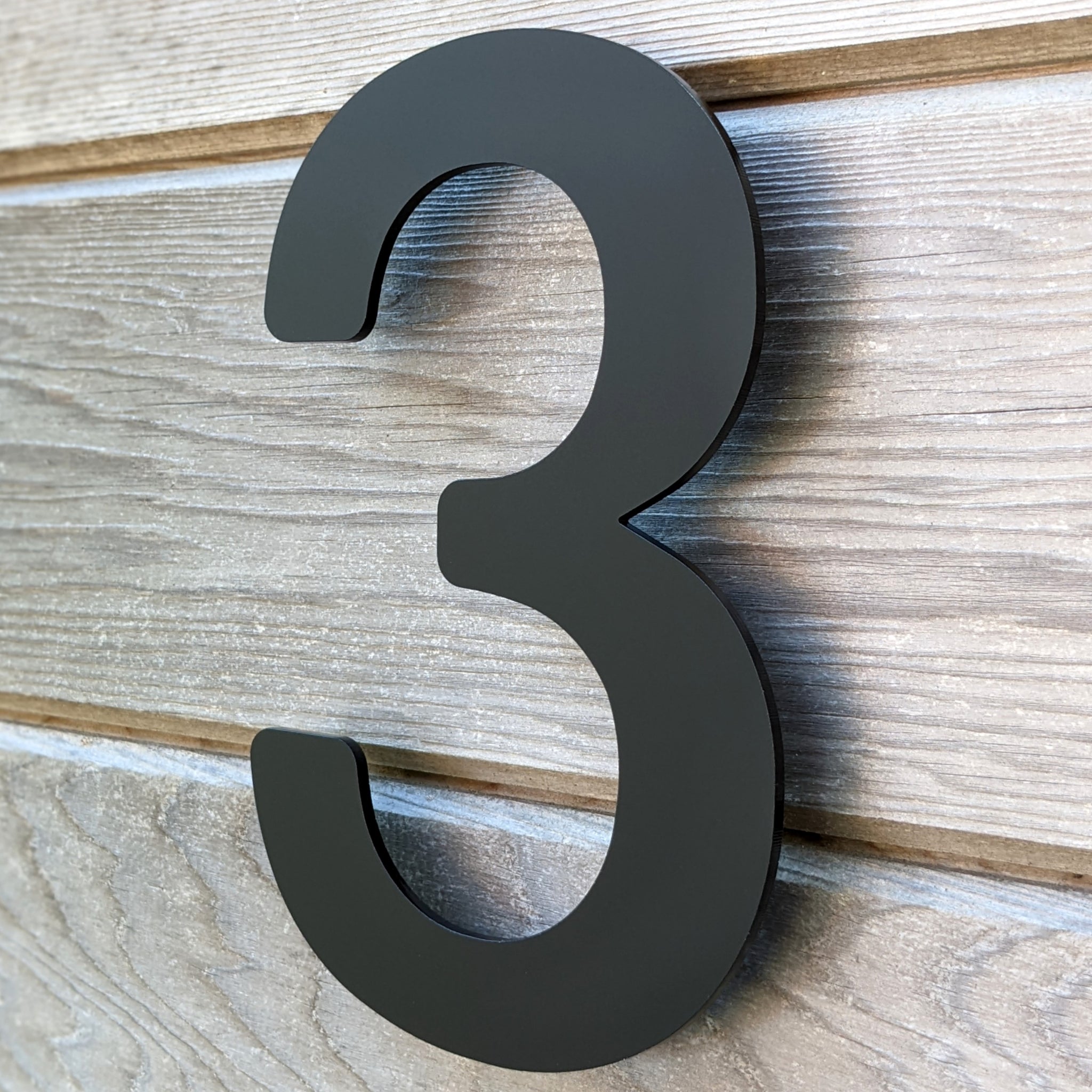 Modern Black House Numbers 20cm - Acrylic Floating – Housenumbers Limited